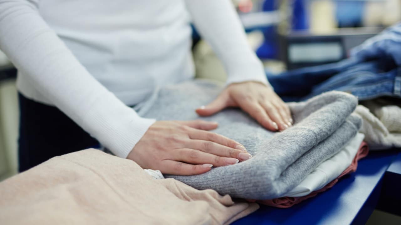 Cómo Arreglar Un Suéter Que Se Encogió En La Secadora Tres Tips Infalibles